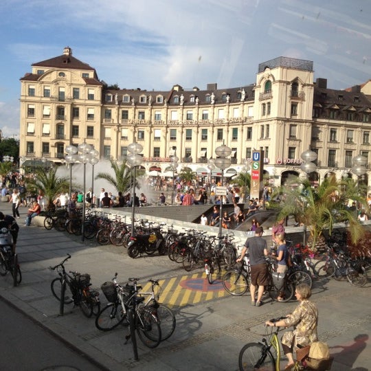 Karlsplatz (Stachus) - Plaza in München