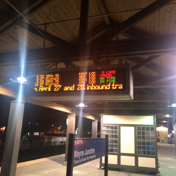 SEPTA Wayne Junction Station - Tioga - Nicetown - Philadelphia, PA