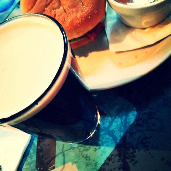 Coach's Bar & Grill - Sports Bar in Portland