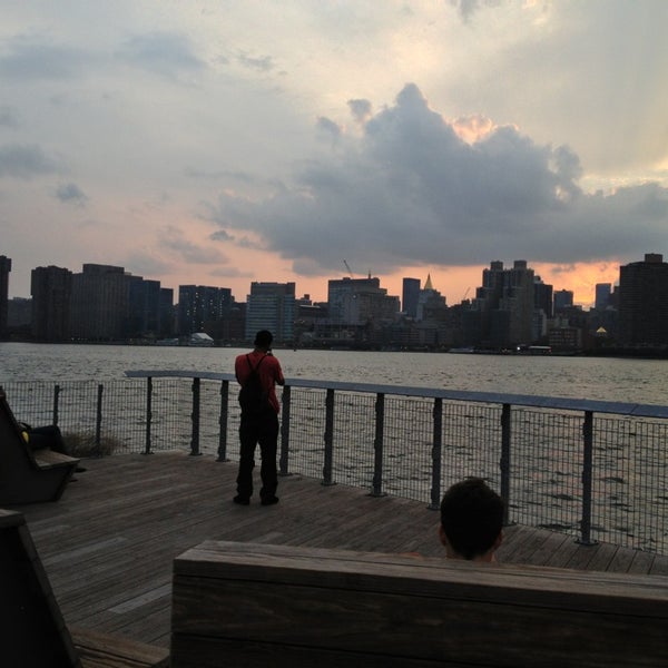 Hunter's Point South Park - Hunters Point - Queens, NY