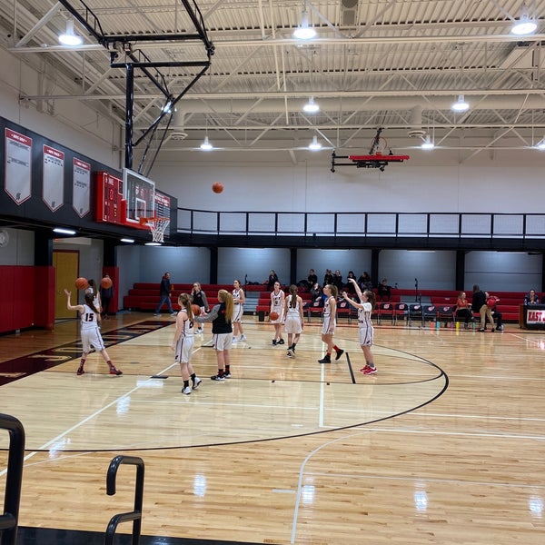 East Jordan High School - 101 Maple St