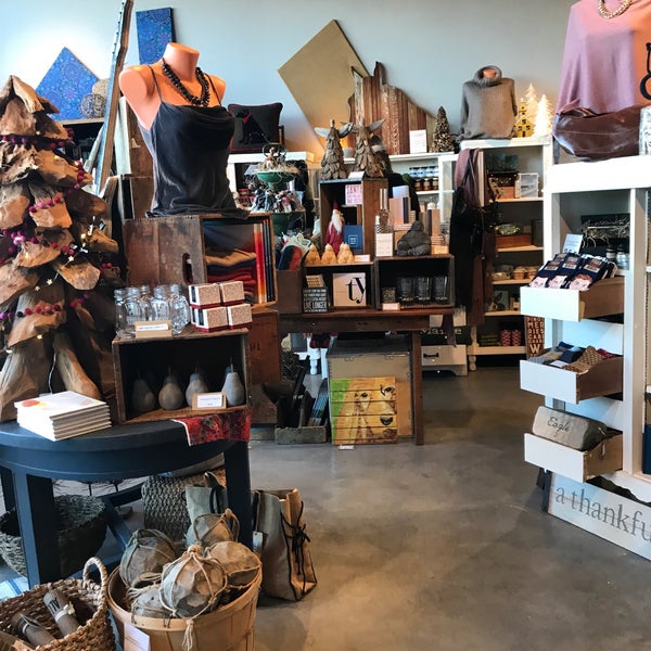 The Grove: Boutique and Cafe - 2 tips from 20 visitors