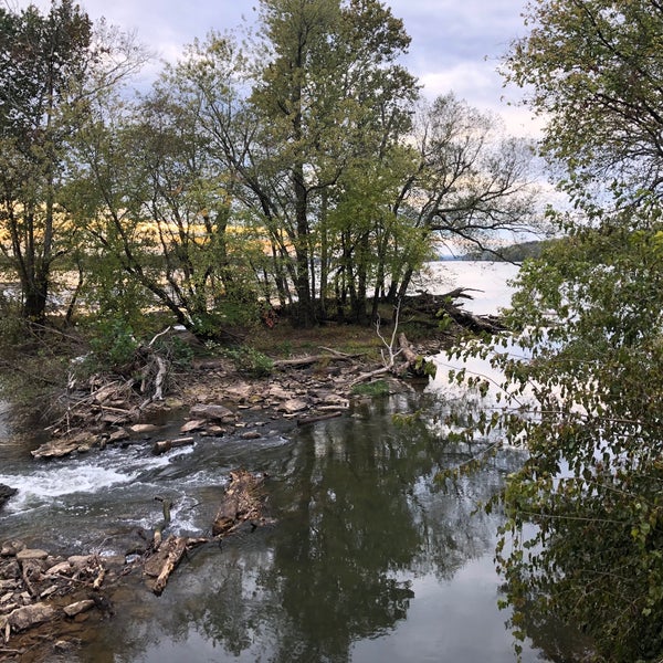 Violette's Lock (Lock #23) - Chesapeake & Ohio Canal National Historic Park