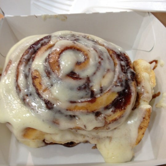 Cinnabon - Bakery in East Louisville