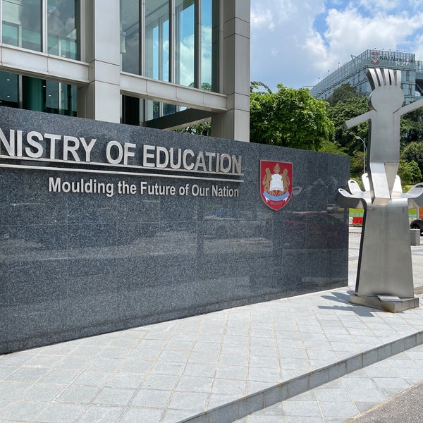 Ministry of Education Headquarters - Central Region - 7 tips