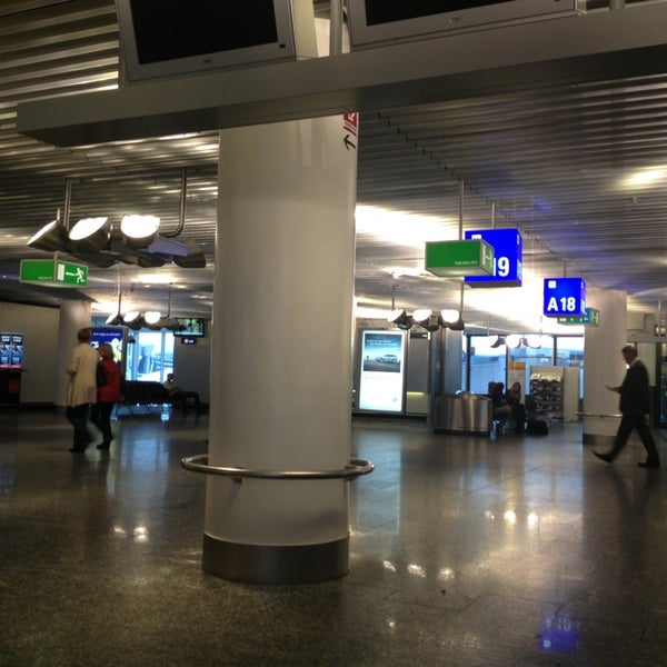 Gate A19 - Flughafen - 7 tips from 1215 visitors