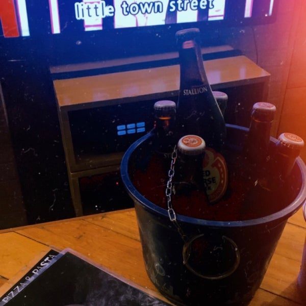 Monkey Mic Family KTV - Music Venue in Pasong Tamo