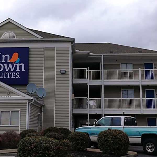 InTown Suites - Hotel in Louisville