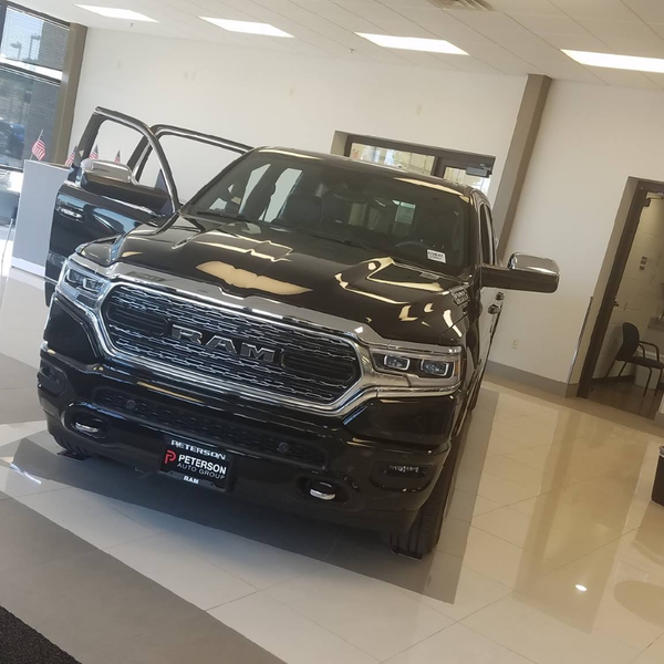 Peterson Stampede Dodge Chrysler Jeep - 76 visitors