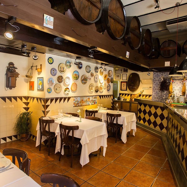 Can Pineda - Catalan Restaurant in El Clot