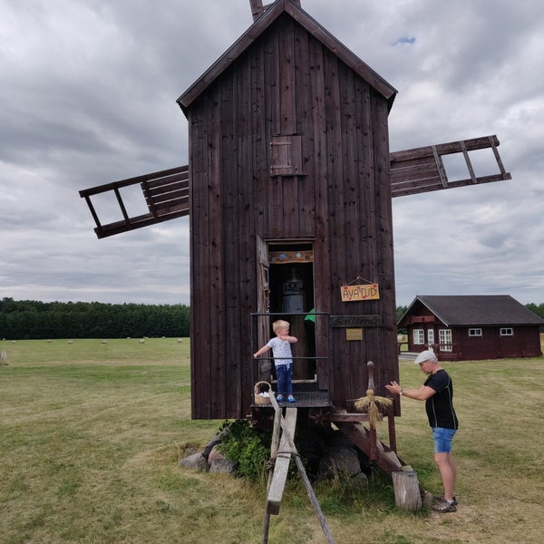 Egili Tuulik - Scenic Lookout in Rälby