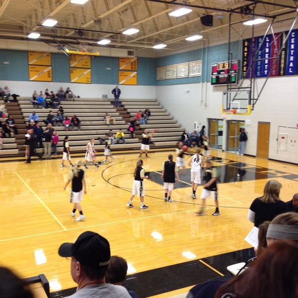 Ray Pec High School - 182 visitors