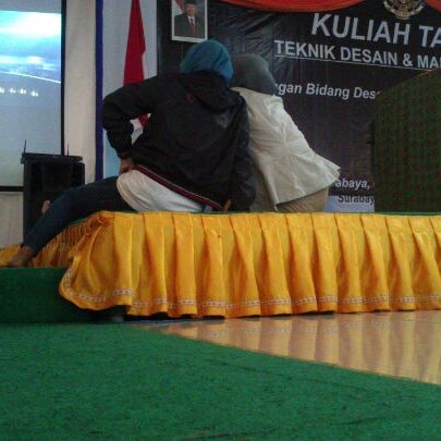 Gedung direktorat PPNS ITS - College Auditorium