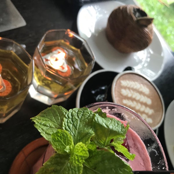 Redback Speciality Coffee - Graha Golf 2 Show Unit, Jl. Raya Golf Graha ...