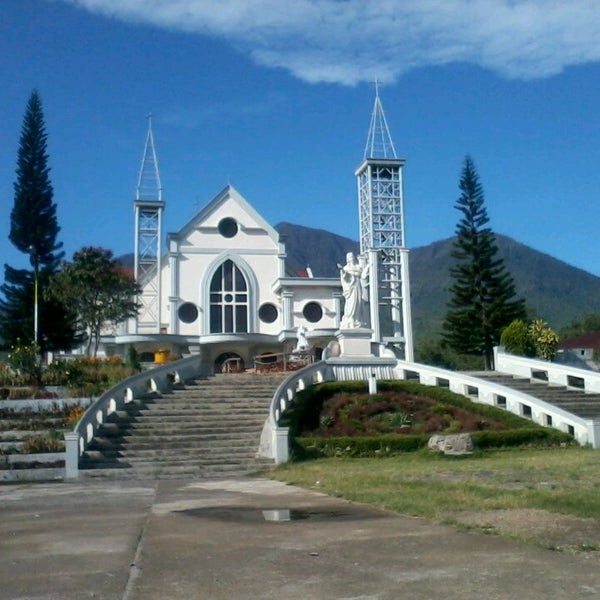Gereja Katedral Ruteng - 1 tip
