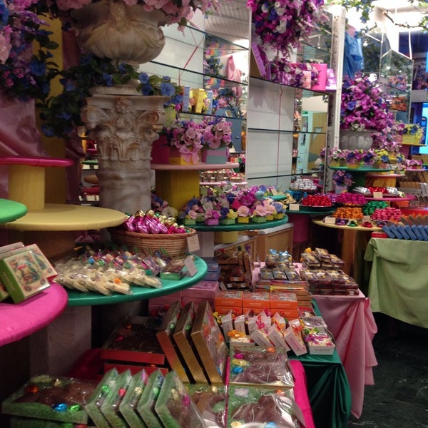 Photos at Teuscher - City - Zürich, Zürich