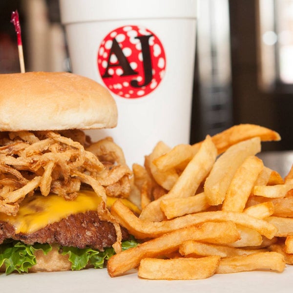 Angus Jack - 2638 W Sunset