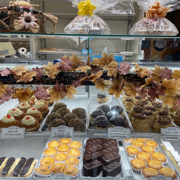 Rispoli's Pastry Shop - 11 tips from 398 visitors