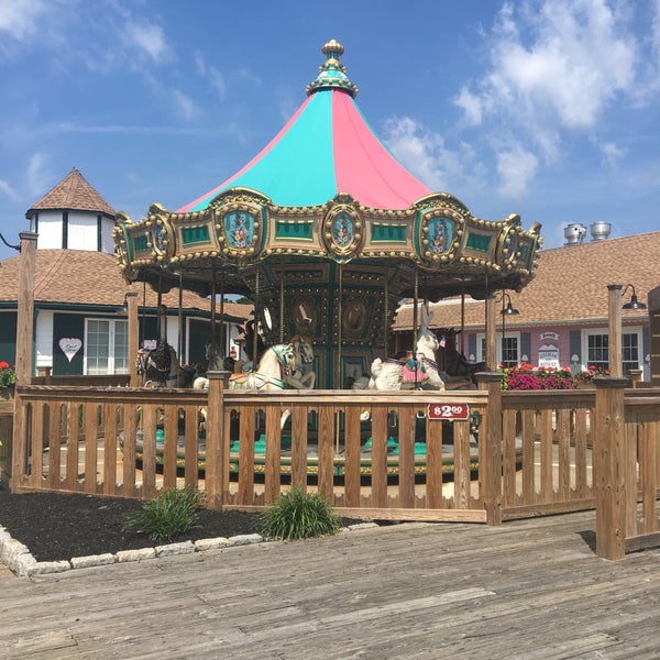 The Colonial Inn at Historic Smithville - 615 E Moss Mill Rd