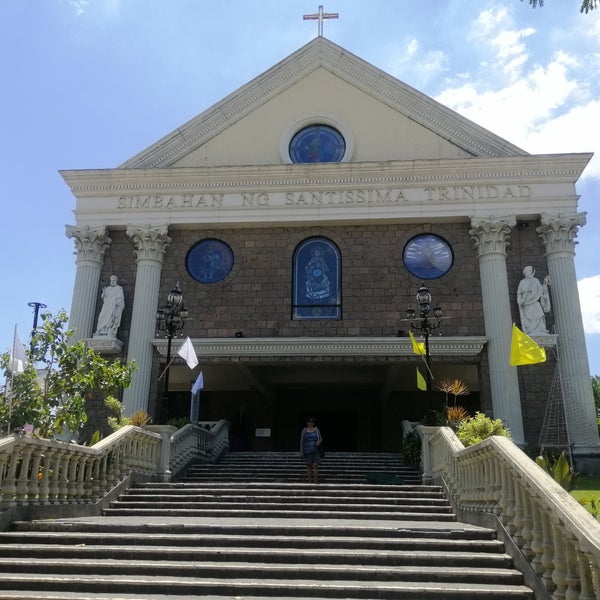 Simbahan ng Santissima Trinidad - Pallocan West - Batangas-Tabangao-Lobo Rd