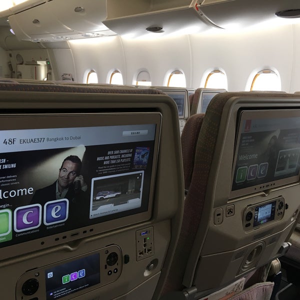 Emirates Flight EK 377 BKK-DXB - Bang Phli, สมุทรปราการ