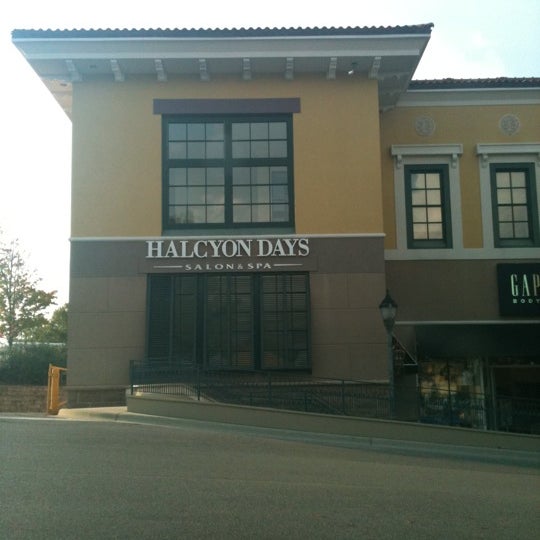 Halcyon Days Salon & Spa (Now Closed) - Birmingham, AL
