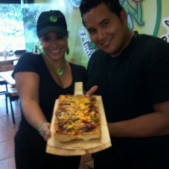 Cricket's Fabulous Sandwiches & Subs - Highlands - 3667 N Federal Hwy