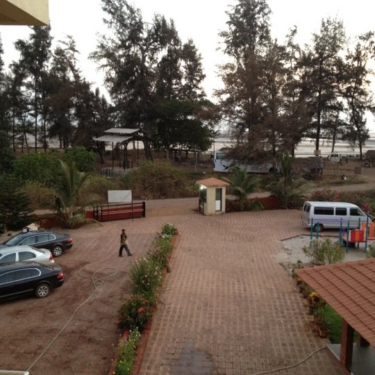 hotel sagar sawli, karde beach - 9 visitors