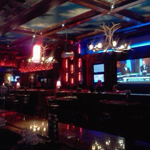 Cadillac Ranch All American Bar and Grill - American Restaurant in Miami