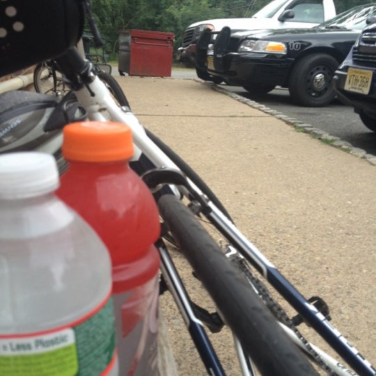 Fairmount Country Store - 4 tips