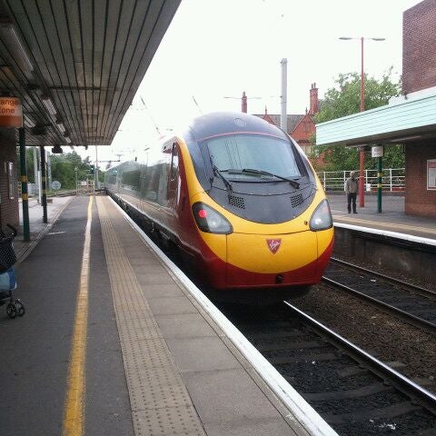 Wigan North Western Railway Station (WGN) - Wigan, Wigan