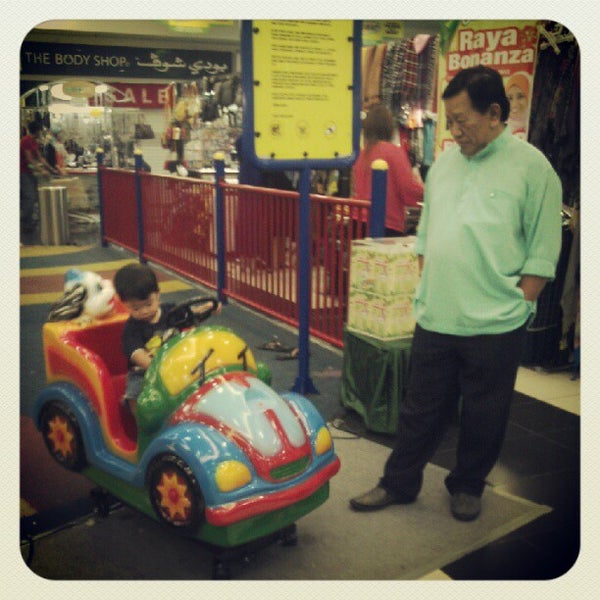 Indoor Playground, Giant RIMBA