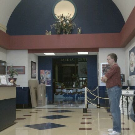 Endeavor Elementary School - 1 tip from 53 visitors