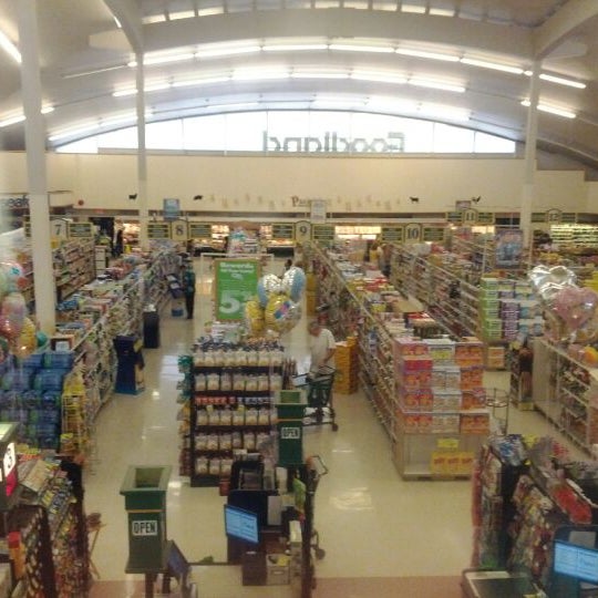 Foodland - Grocery Store