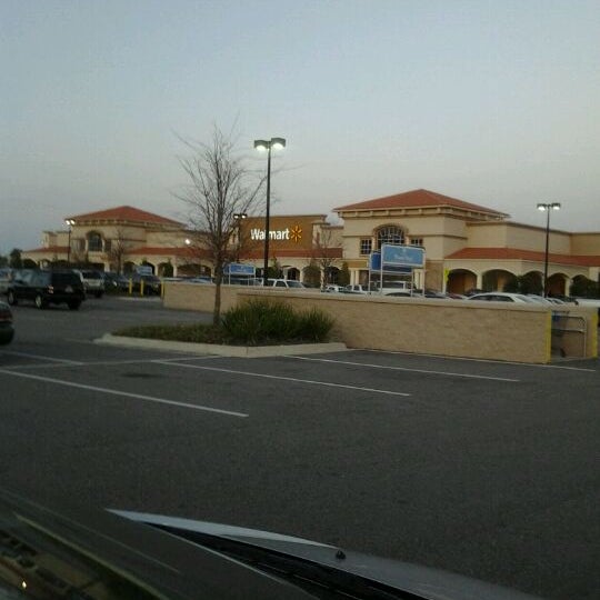 Walmart Supercenter - Princeton - Silverstar - 37 tips from 2103 visitors