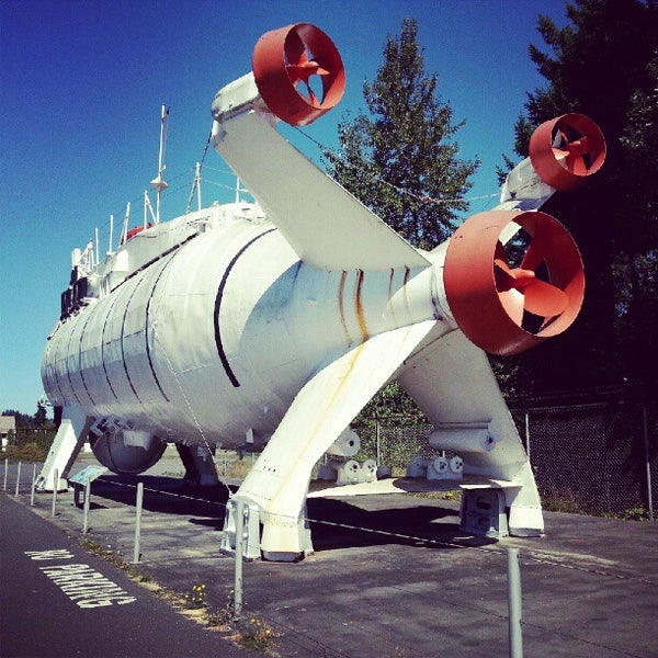 Naval Undersea Museum - 610 Dowell St