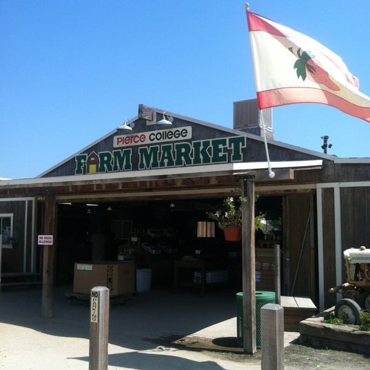Pierce College: Farm Center - 6 tips from 636 visitors