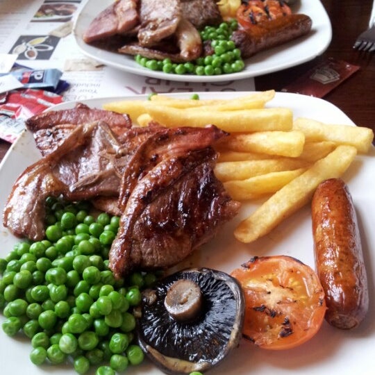 The Tollemache Inn (Wetherspoon) - Pub in Grantham