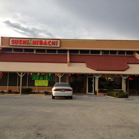 Sushi Hibachi - Colonial Town Center - 819 Herndon Ave