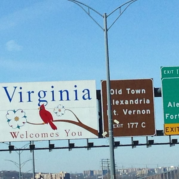 Virginia / DC Border - Border Crossing