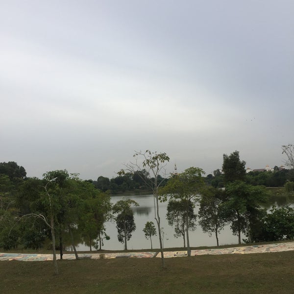 Taman Tasik Alam Impian - Lake in Shah Alam