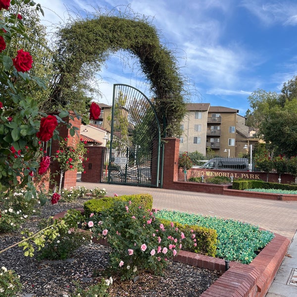 El Toro Memorial Park - Lake Forest, CA