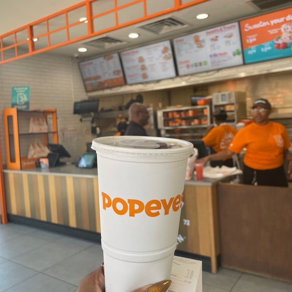 Popeyes Louisiana Kitchen - Fried Chicken Joint in New Orleans