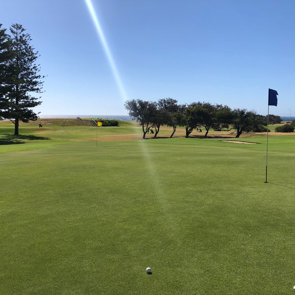 Seaview Golf Club - Golf Course in Cottesloe