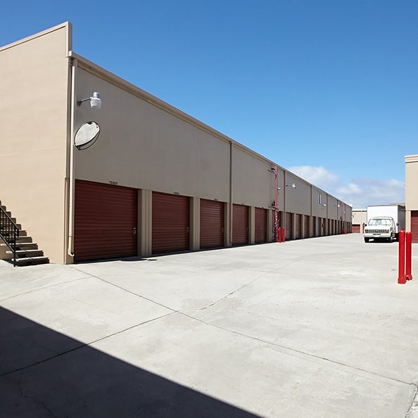 Saf Keep Storage - Storage Facility