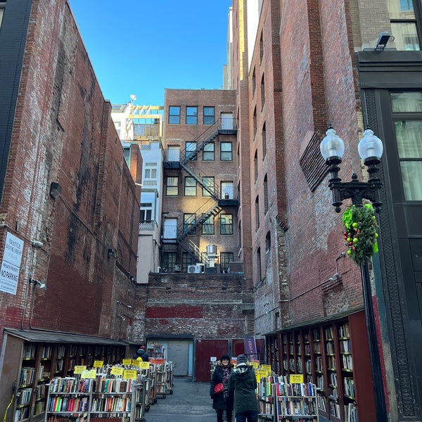 Brattle Book Shop - Downtown Boston - 16 tips