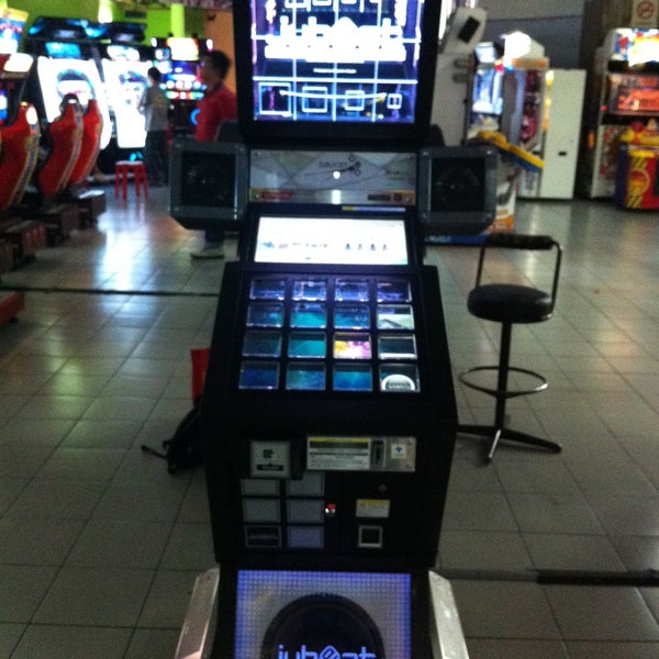 Amusement Square - Arcade