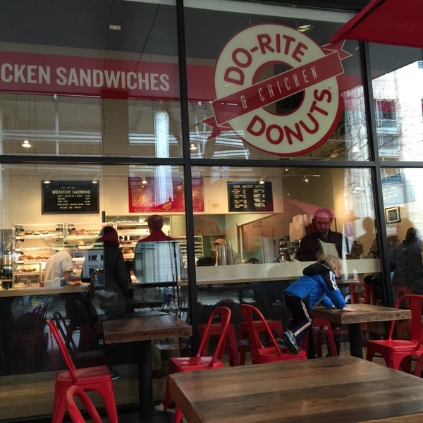 Do-Rite Donuts & Chicken - Streeterville - 76 tips from 2264 visitors