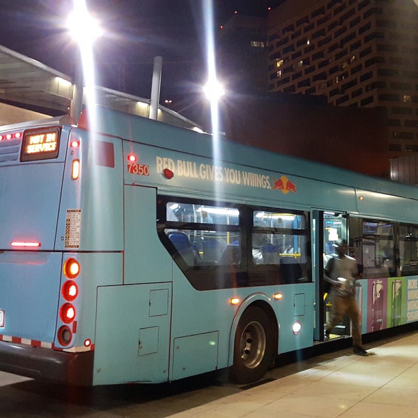 WMATA Bus Bay 220 @ Silver Spring Transit Center (70) - 8404 Colesville ...