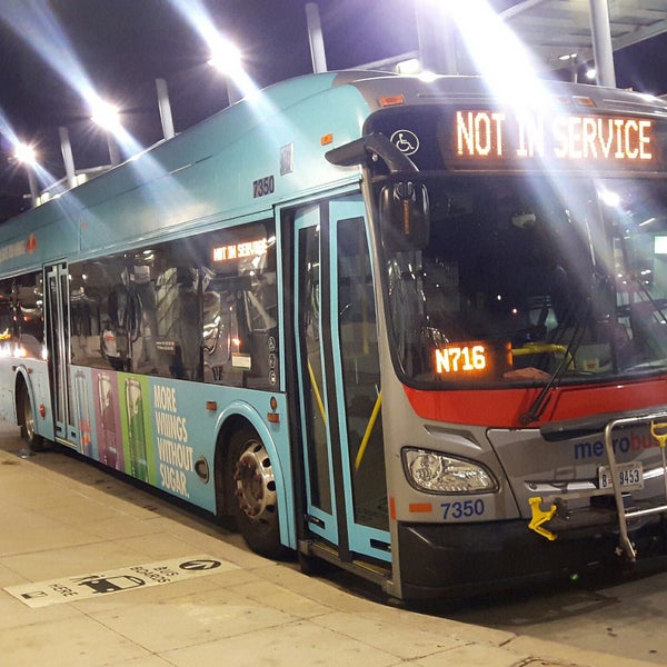 WMATA Bus Bay 220 @ Silver Spring Transit Center (70) - 8404 Colesville ...